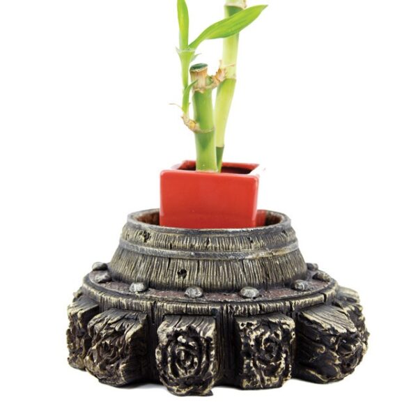 Wagon Wheel Pot Plant Box Resin CLEARANCE!! | Pakenham Western